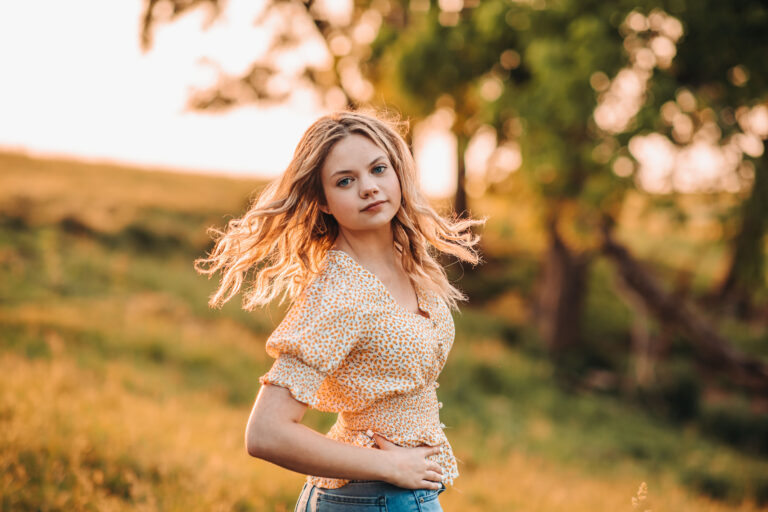 What to Wear for Senior Session | Sarah Monson Photography